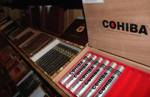 EEUU le gana los habanos a Cuba - El Diario NY