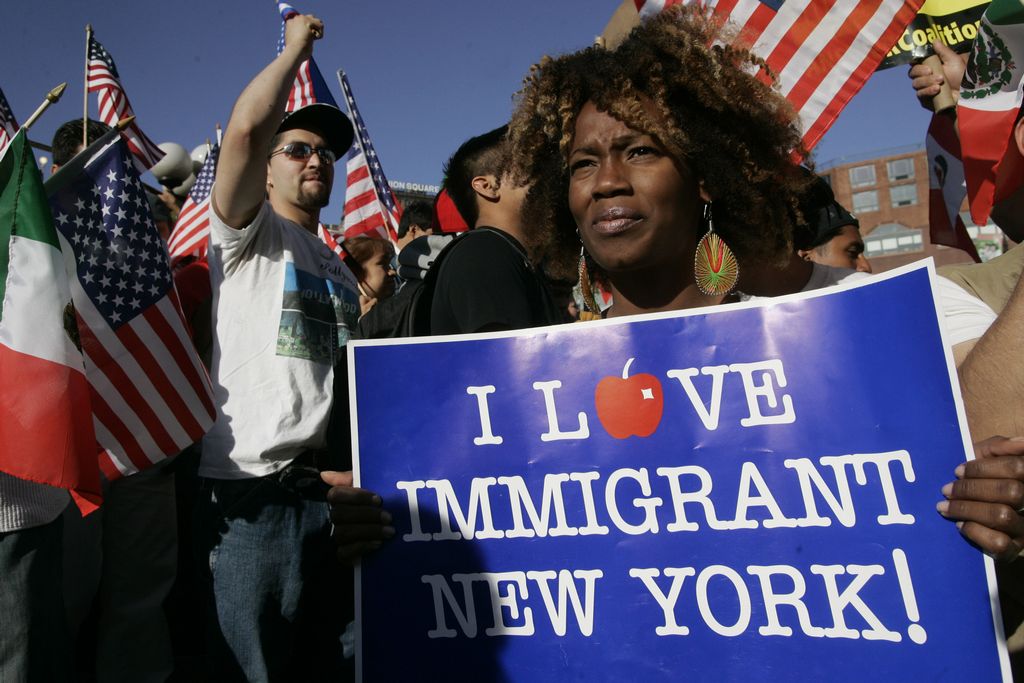 Línea de ayuda: ¿Qué ha cambiado en inmigración? - El Diario NY