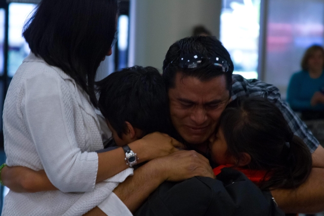 Permanecen en EEUU - El Diario NY