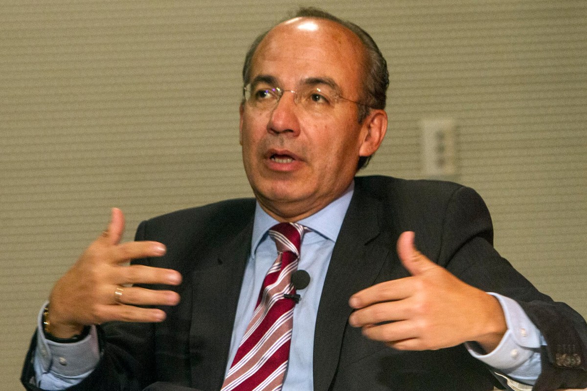 Felipe Calderón: Violencia no sólo es por las drogas, también por falta ...