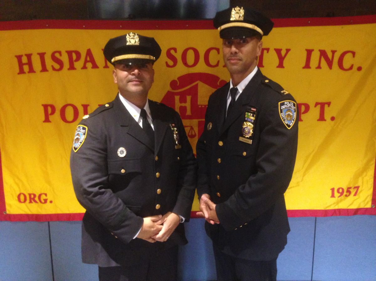 Ejecutivos hispanos abogan por más latinos de alto rango en NYPD - El ...