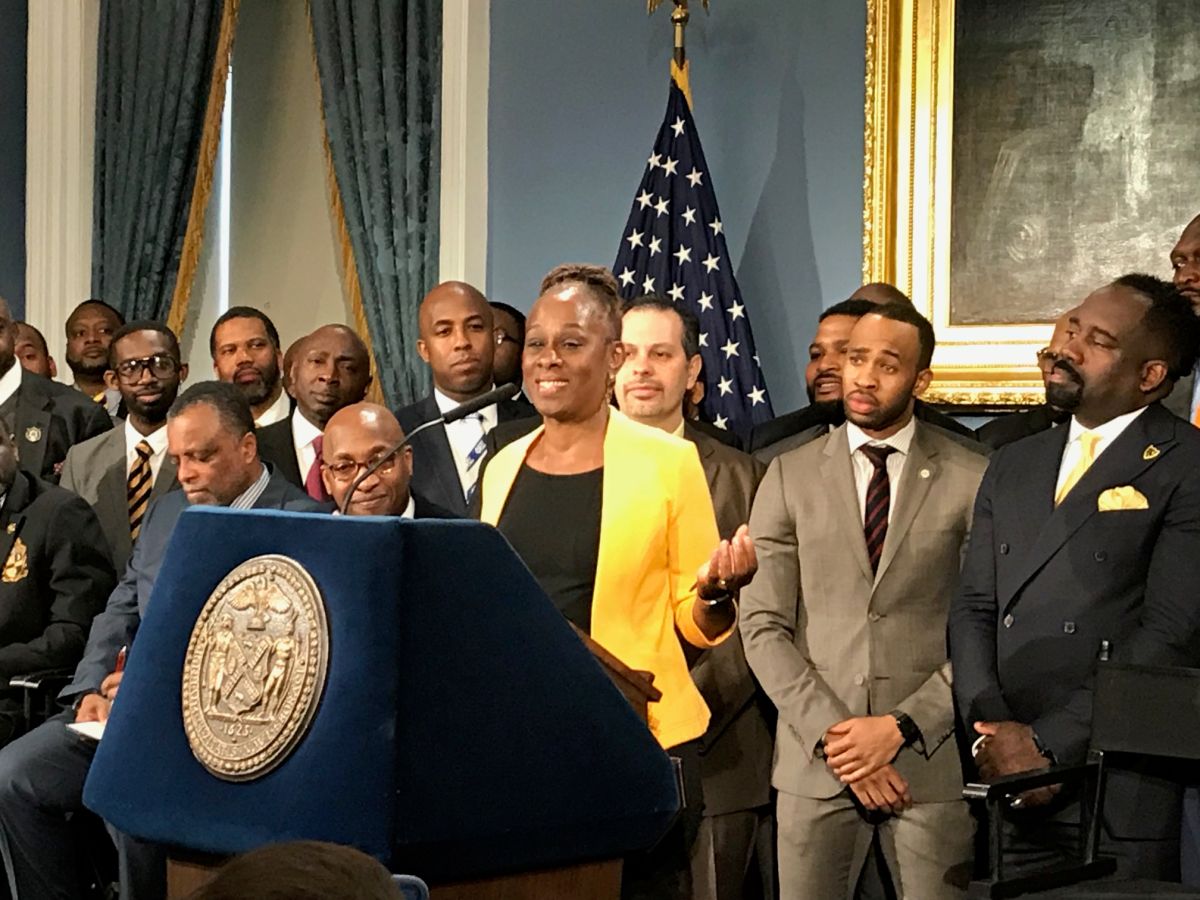 Lanzan nuevo programa de salud mental en NYC - El Diario NY Lanzan nuevo programa de salud mental en NYC - El Diario NY
