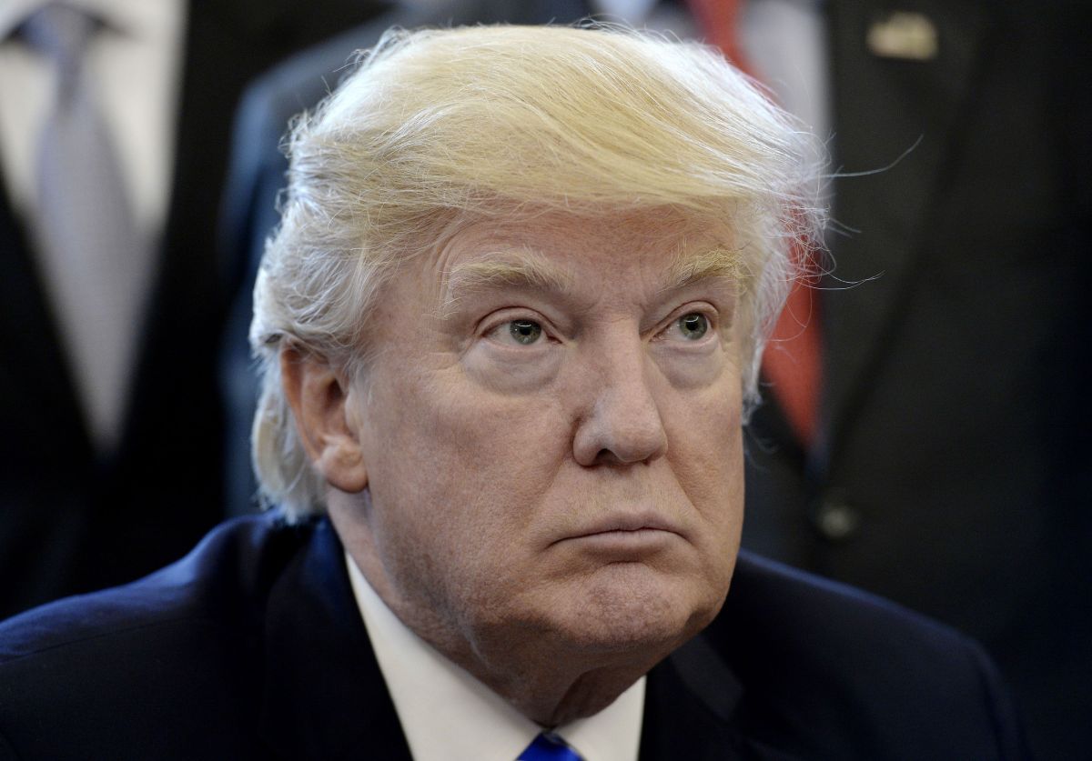 Ofrecen cortes de cabello gratis al estilo Trump… con todo y tinte - El ...