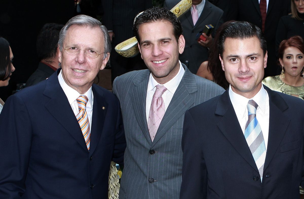 Carlos Loret De Mola Feroz Crítico De Amlo Ya Tendría Trabajo En Una