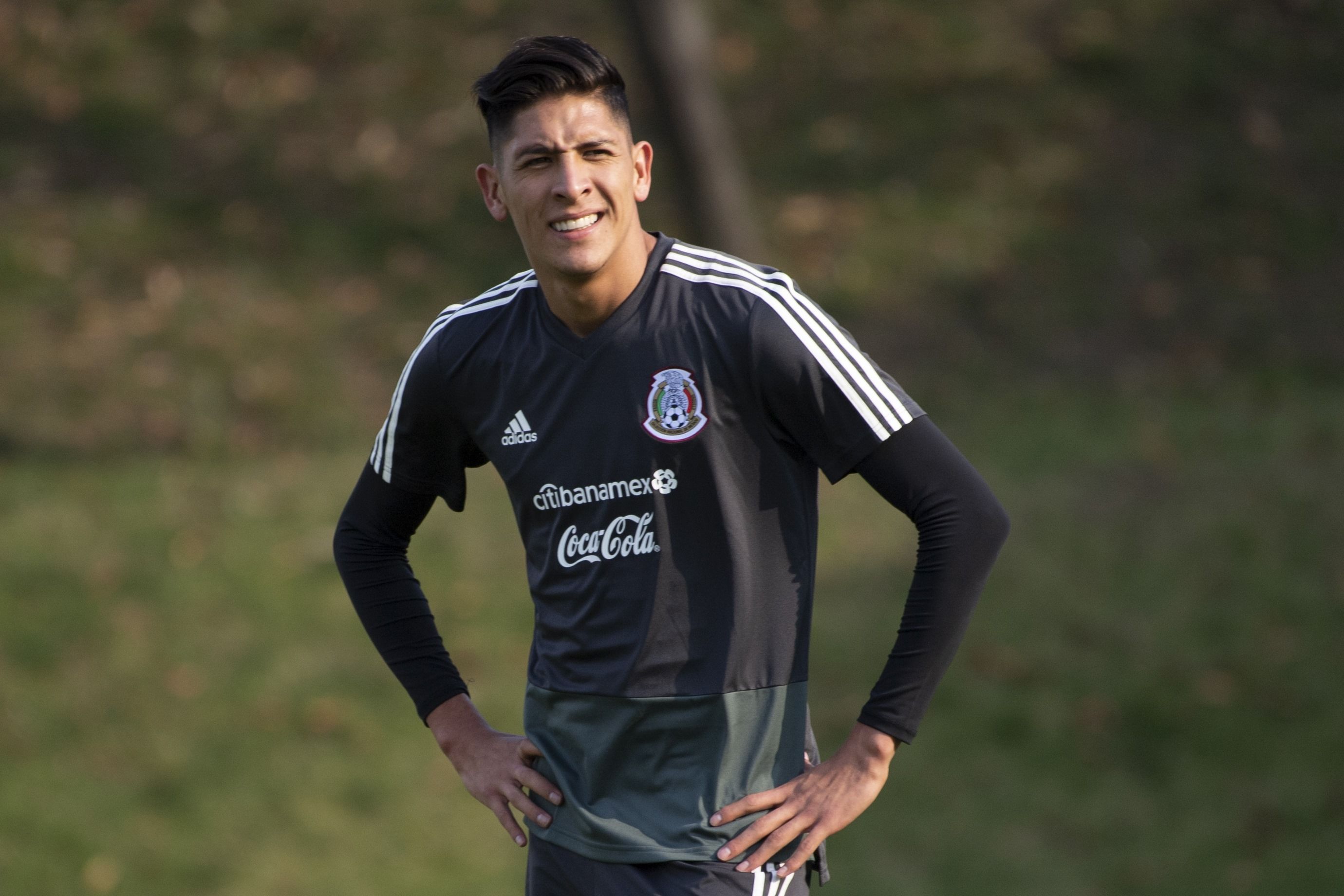 Doble festejo: Edson Álvarez se convirtió en papá el día de su ...