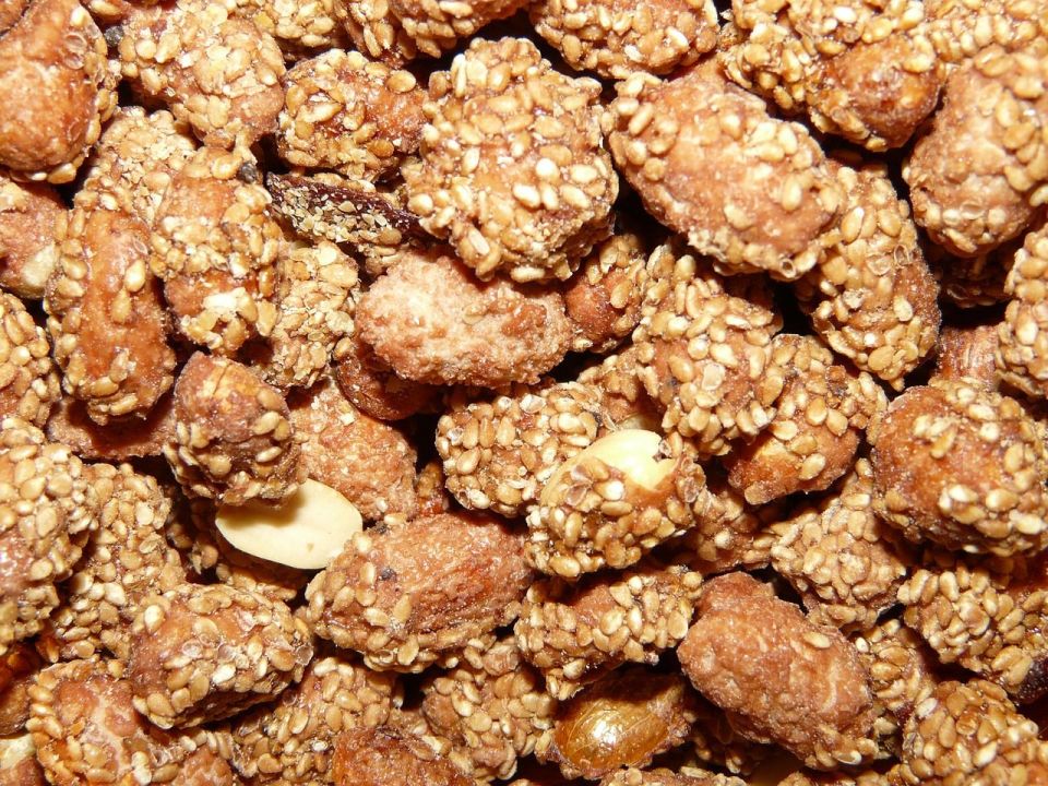 Cacahuates garapiñados, como los preparados por dulceros mexicanos - El ...