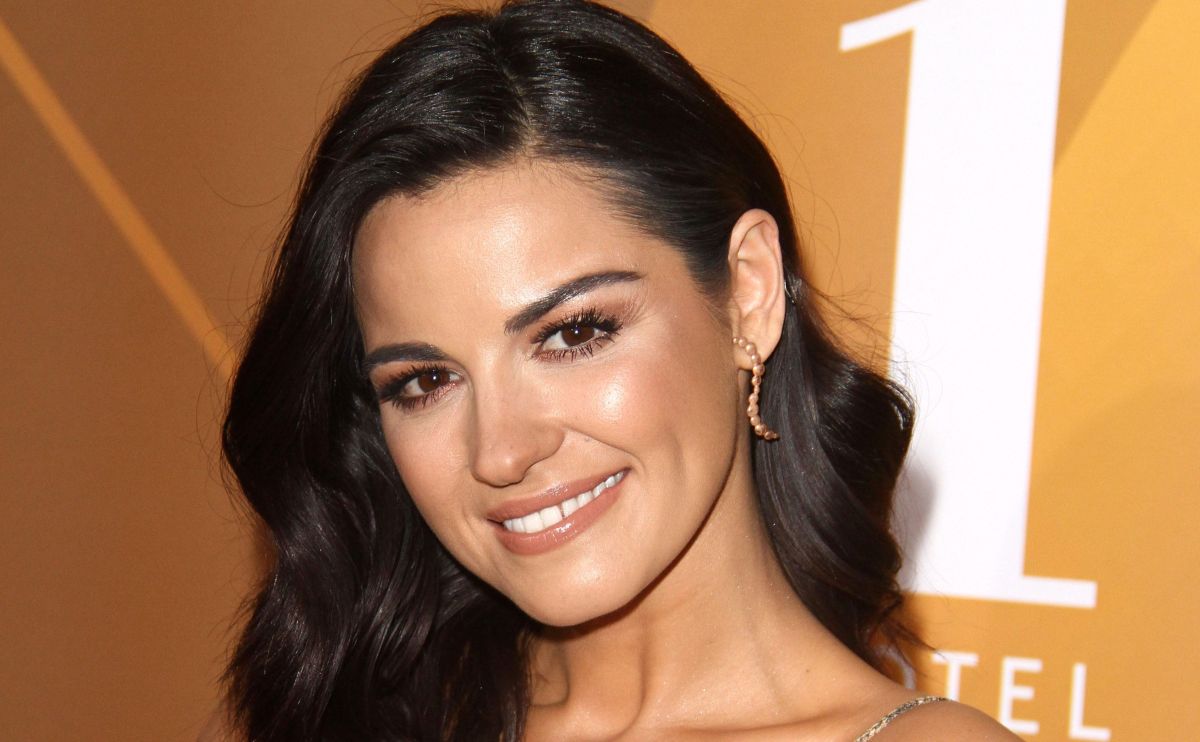 Sensual e inalcanzable: Maité Perroni es la “novia fugitiva” más bella ...