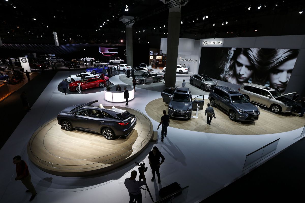2020 Geneva Motor Show contará con una pista de carreras cubierta - El ...