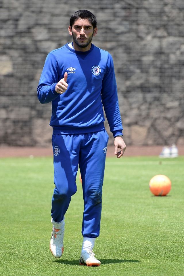 ¡Ya lo perdonaron!’Chuy’ Corona vuelve a ser ídolo de la afición ...