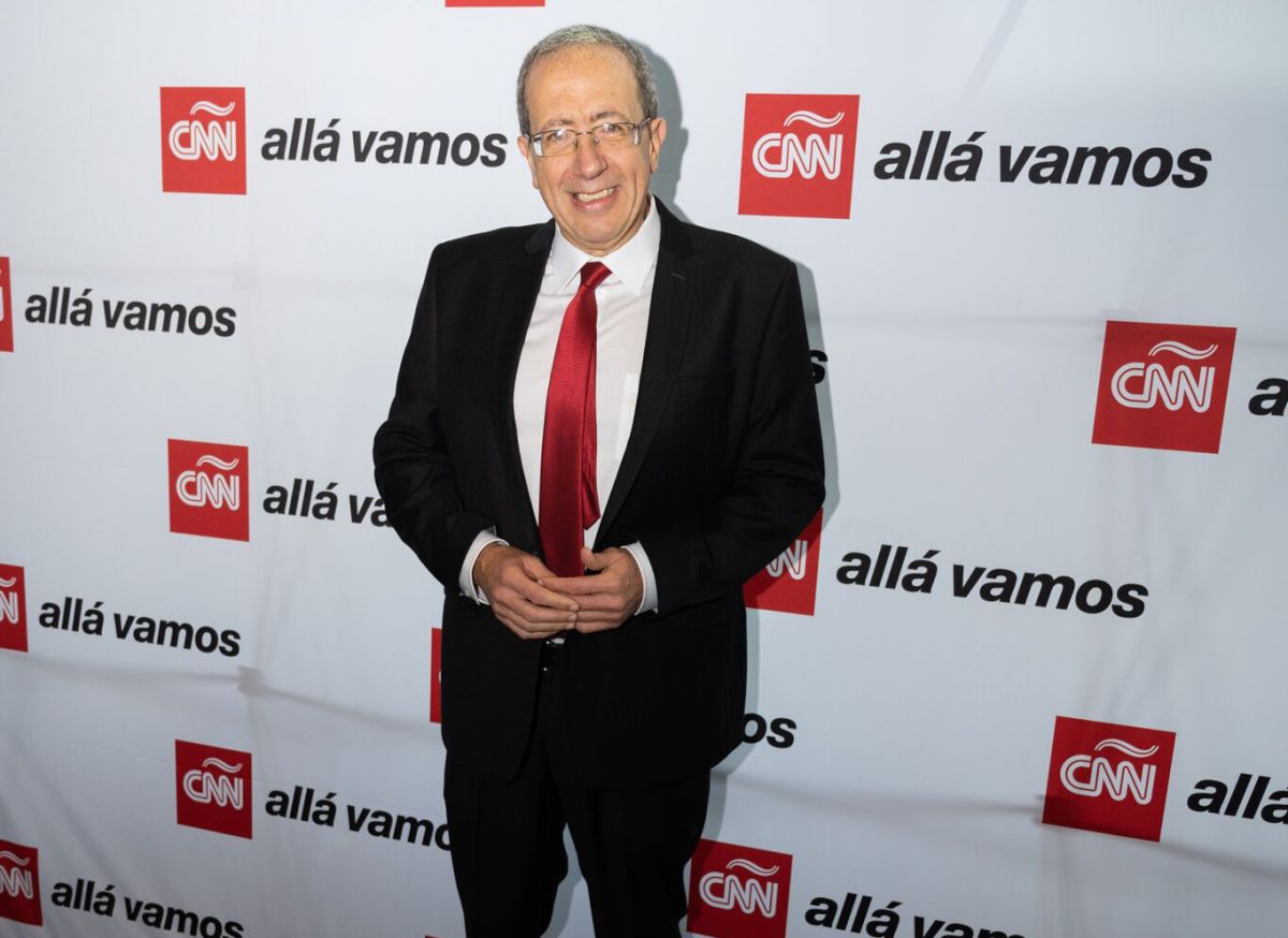 CNN en Español celebra 30 años de carrera periodística de José Levy ...
