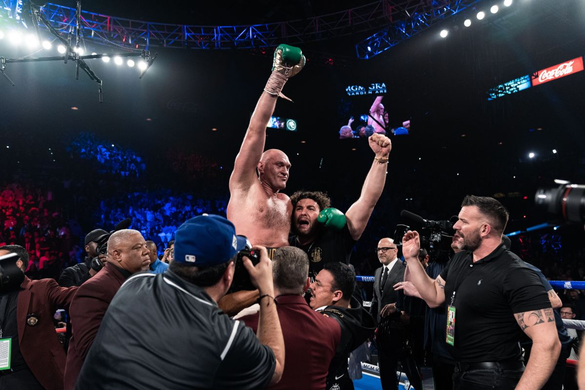 ¡Un fin de año de locura! Pretenden armar la pelea Fury vs. Joshua en ...