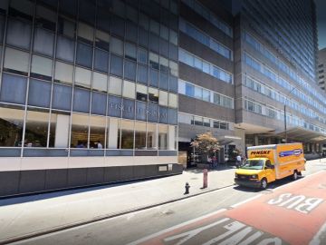 Adelantan graduaciones de médicos por escasez de personal hospitalario ...