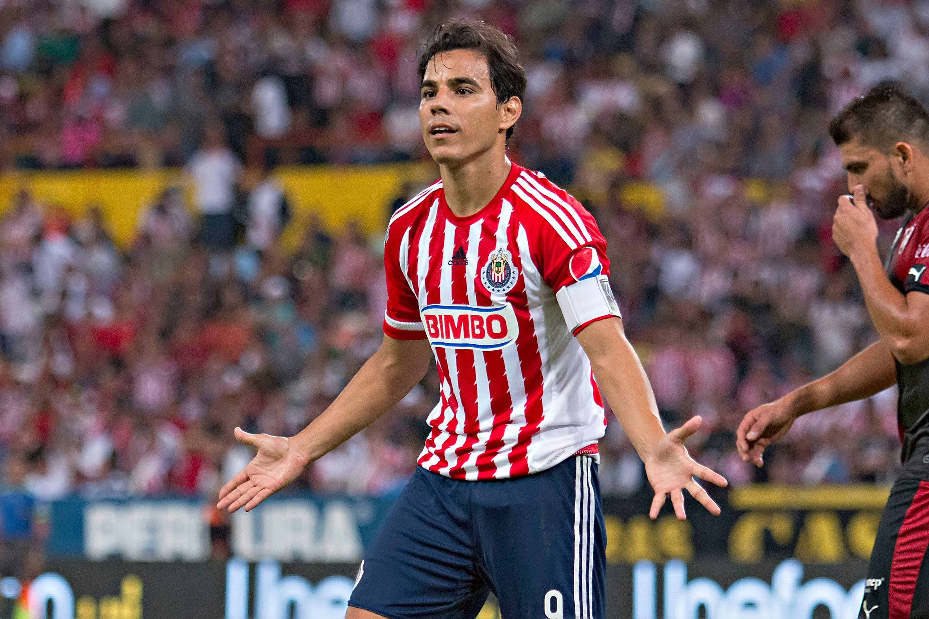 Omar Bravo: el histórico de Chivas que ahora está desempleado | El ...