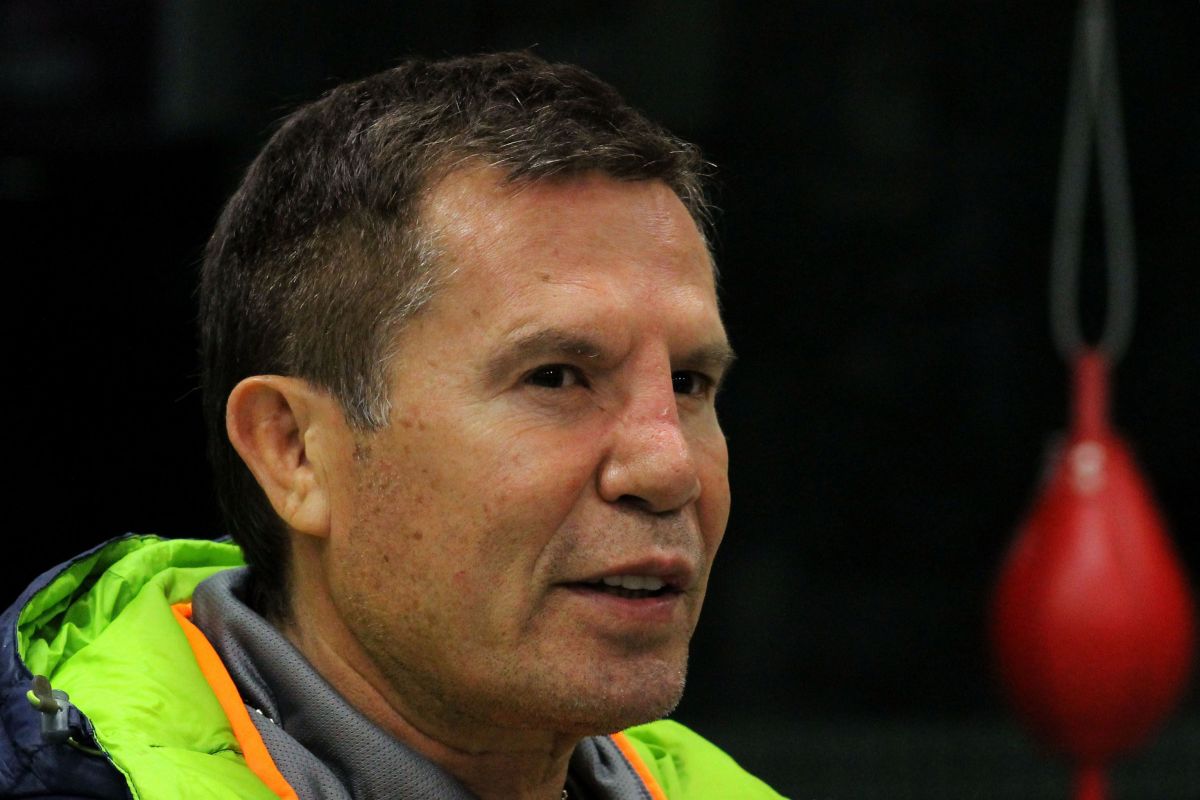 ¡Regalazo! “En las cubas” Julio César Chávez le obsequió un Rolls Royce ...