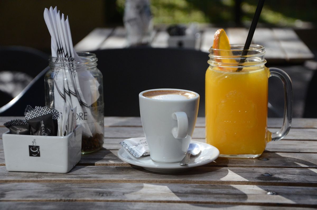 Café o jugo, ¿qué debes beber primero por las mañanas? - El Diario NY