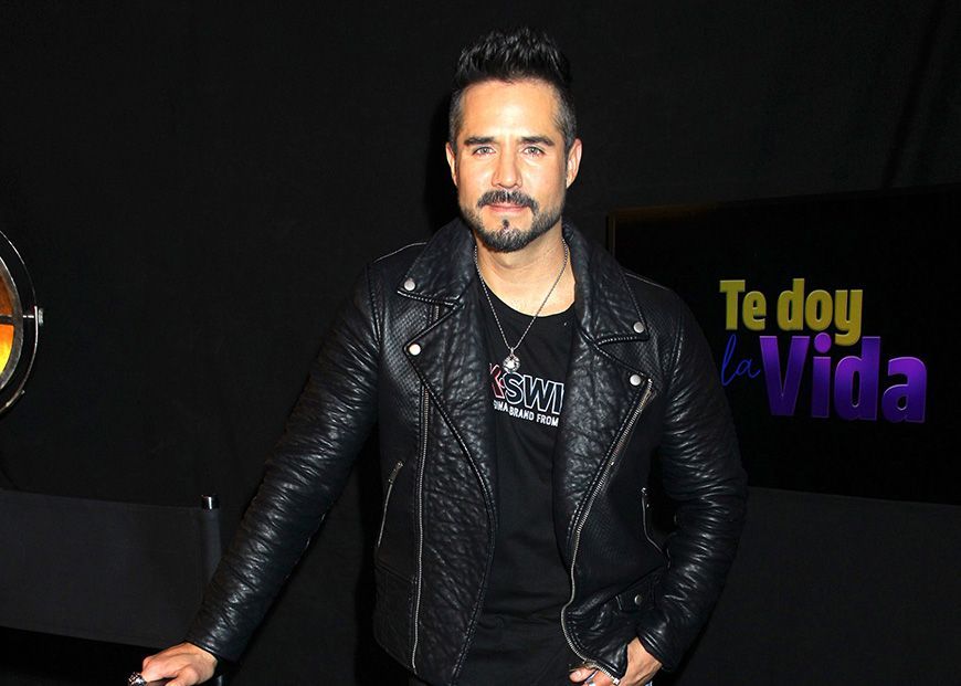 José Ron luce irreconocible con cambio de look: “Este güerito que ven ...