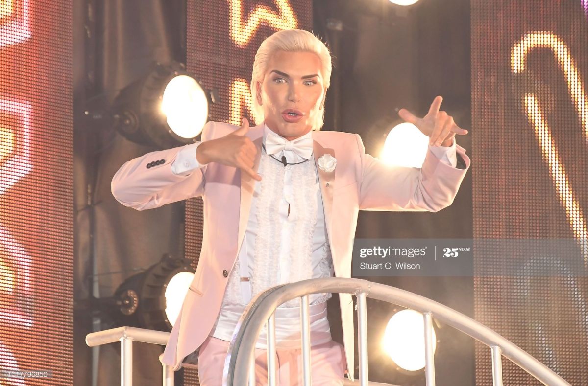 Tras transformación de Rodrigo a Jessica Alves, así se ve la famosa en ...