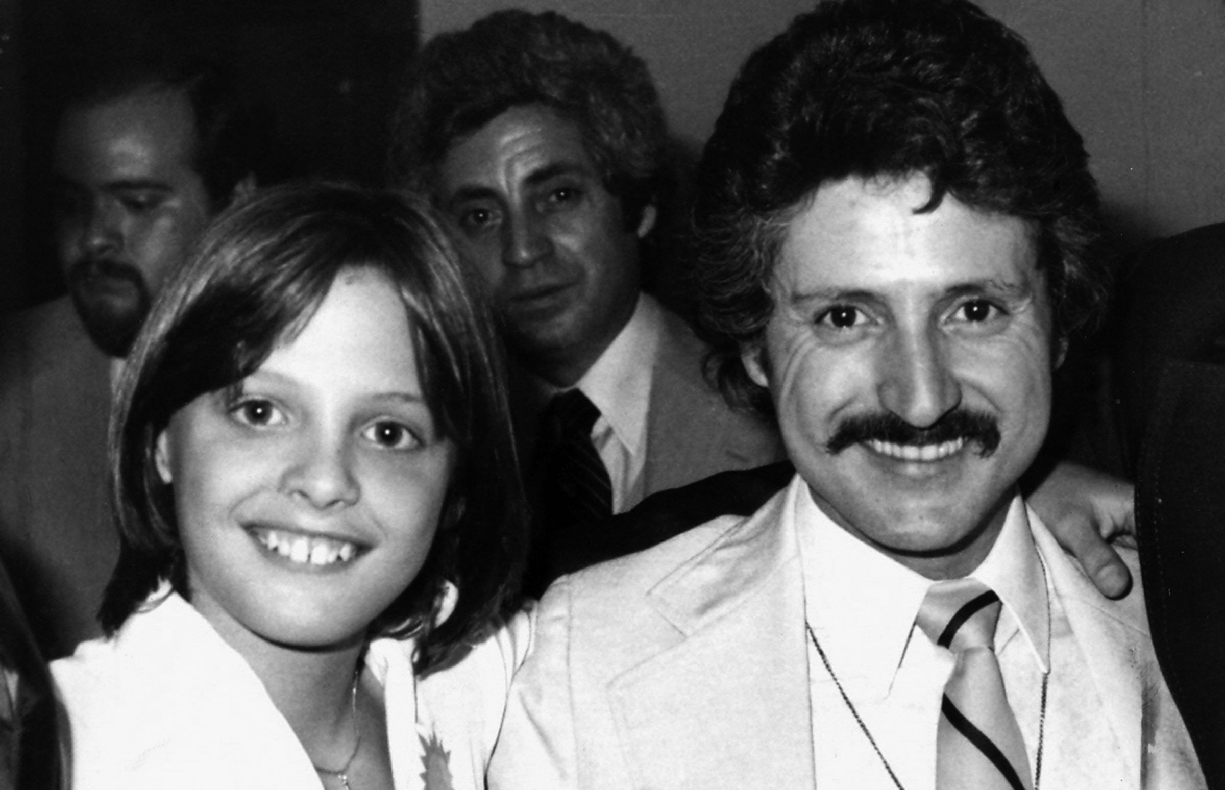 Una biografía de Luisito Rey, padre de Luis Miguel, revela datos ...