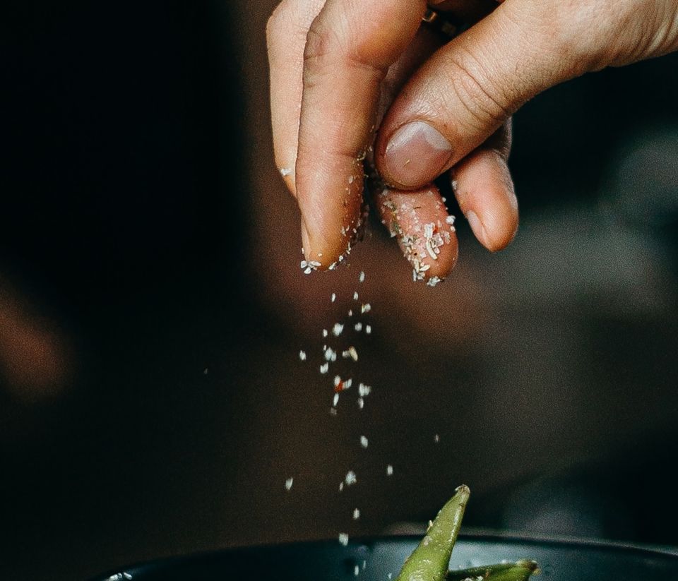 ¿Es bueno consumir sal con yodo? - El Diario NY