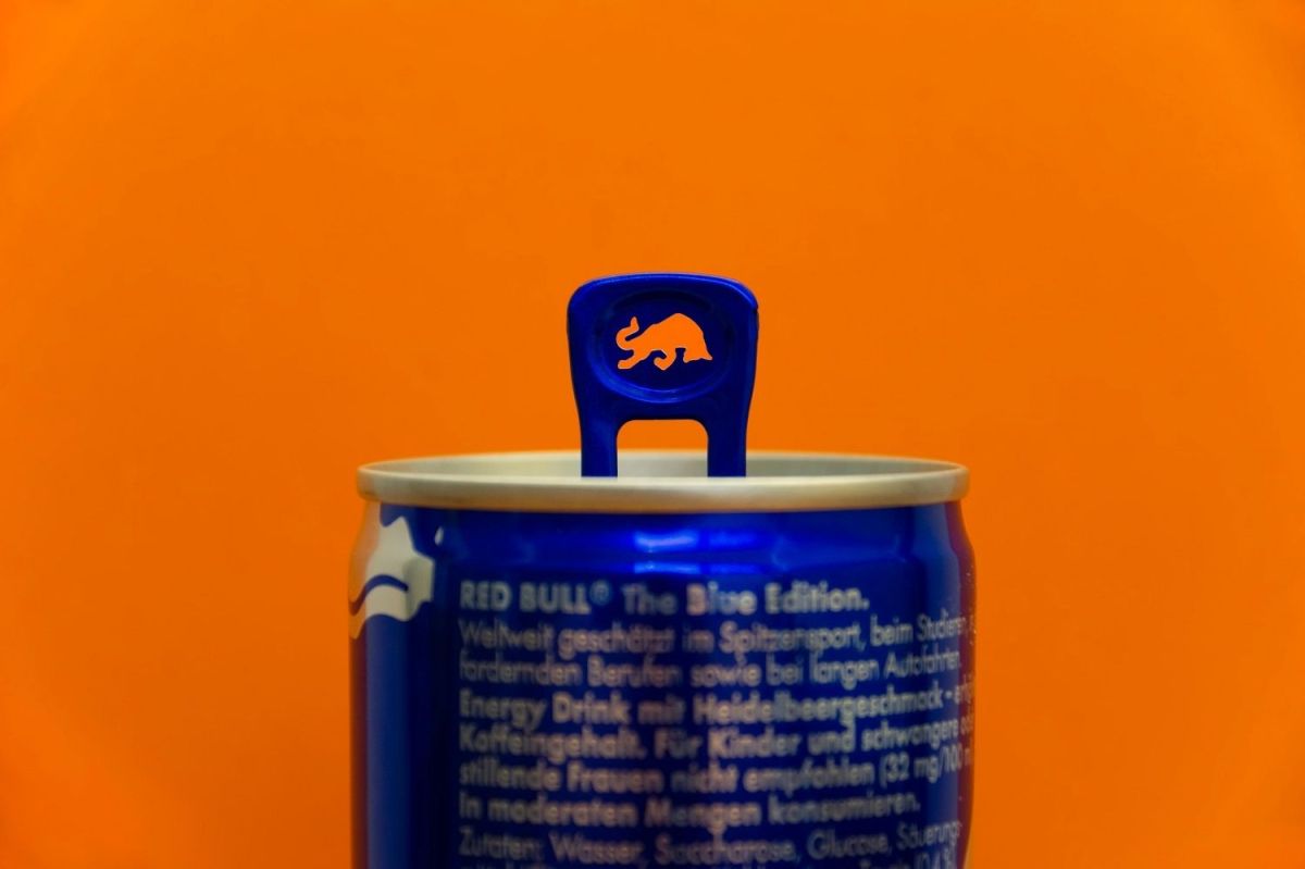 ¿Qué es lo que hay realmente en una lata de Red Bull? - El Diario NY