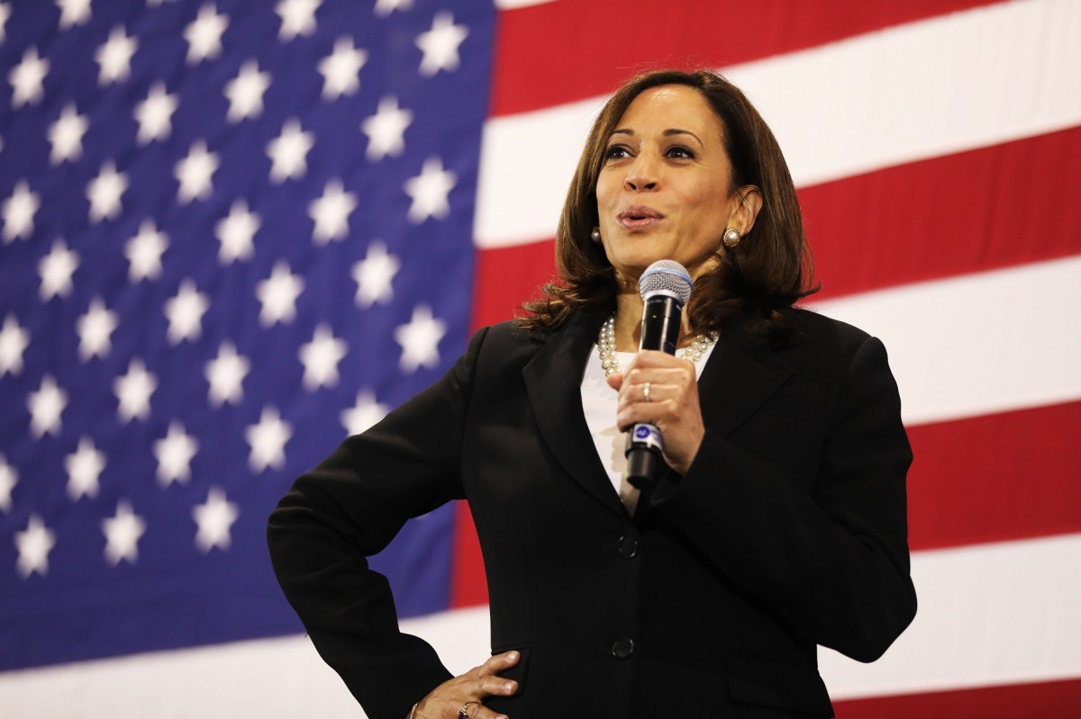Hijastra de Kamala Harris impacta mostrando su vello axilar en ...