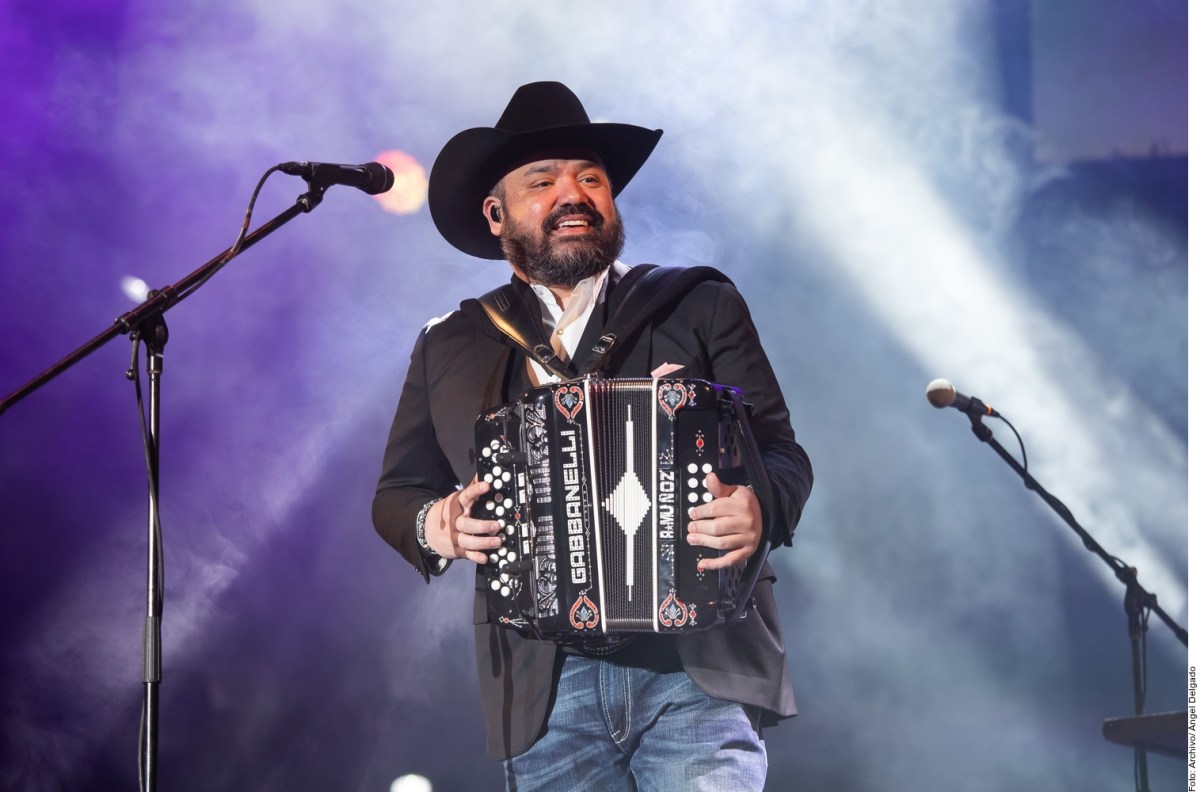 El vocalista de Intocable reconoció que se vacunó contra el COVID-19 ...