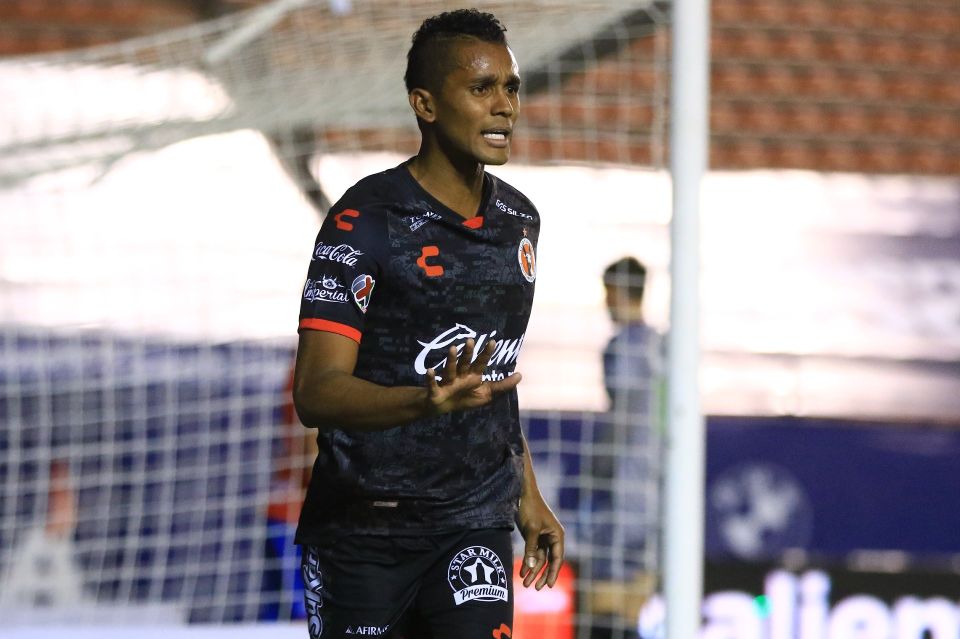 Sigue imparable: Fidel Martínez, el ecuatoriano que se está comiendo la ...