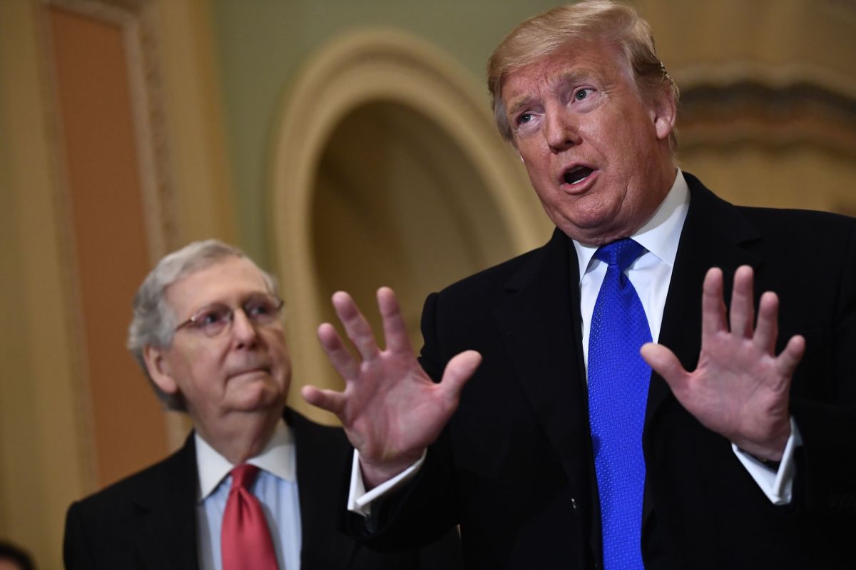 Trump le hará “la vida miserable” a Mitch McConnell - El Diario NY