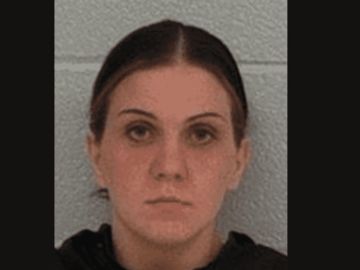 Acusan a maestra de Georgia de masturbarse frente a alumnos de 7 y 8 ...