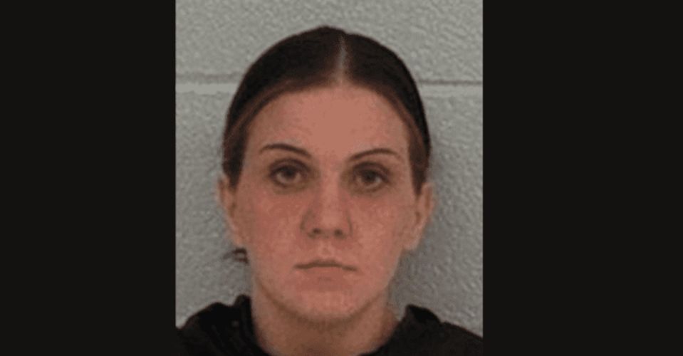 Acusan a maestra de Georgia de masturbarse frente a alumnos de 7 y 8 ...