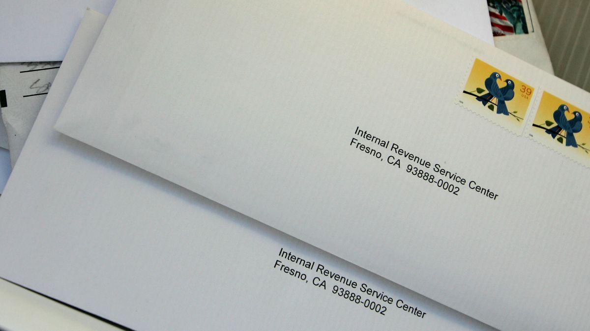 ¿Recibiste una carta del IRS? Qué puede significar - El Diario NY