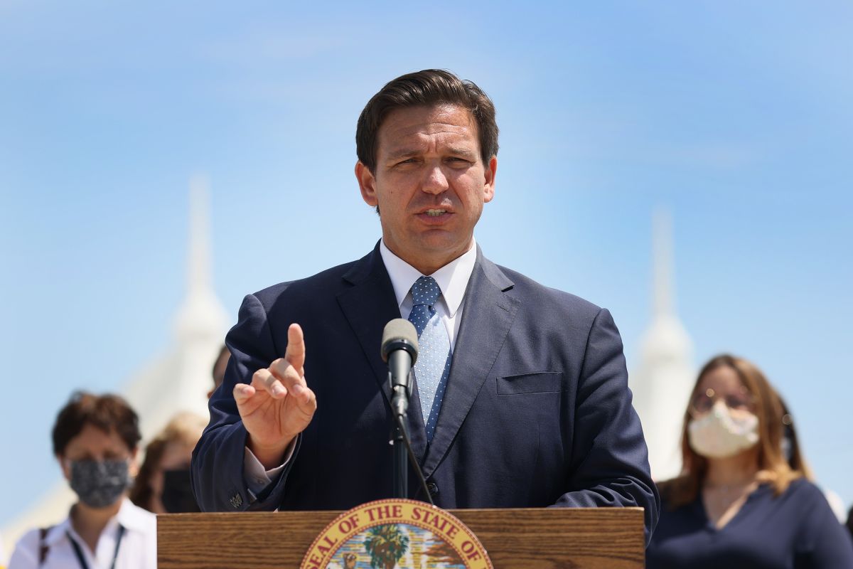 Ron DeSantis amenazó con demandar a la administración Biden por mandato ...
