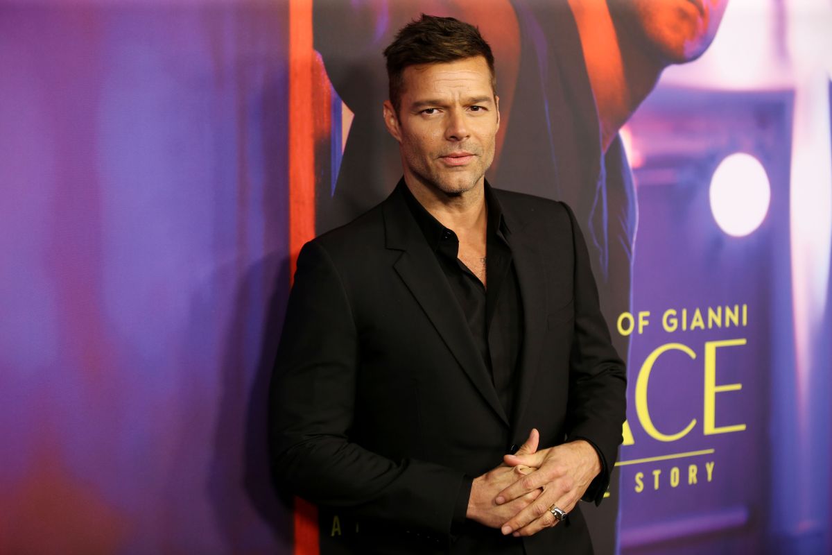 Se acerca su cumpleaños 50 y Ricky Martin luce radiante mientras ...