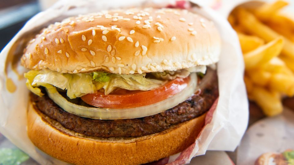 Burger King venderá su clásica Whopper a solo $0.37 centavos durante 2 ...