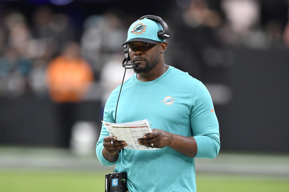¿Quién es Brian Flores? La historia del hondureño que demandó a la NFL ...