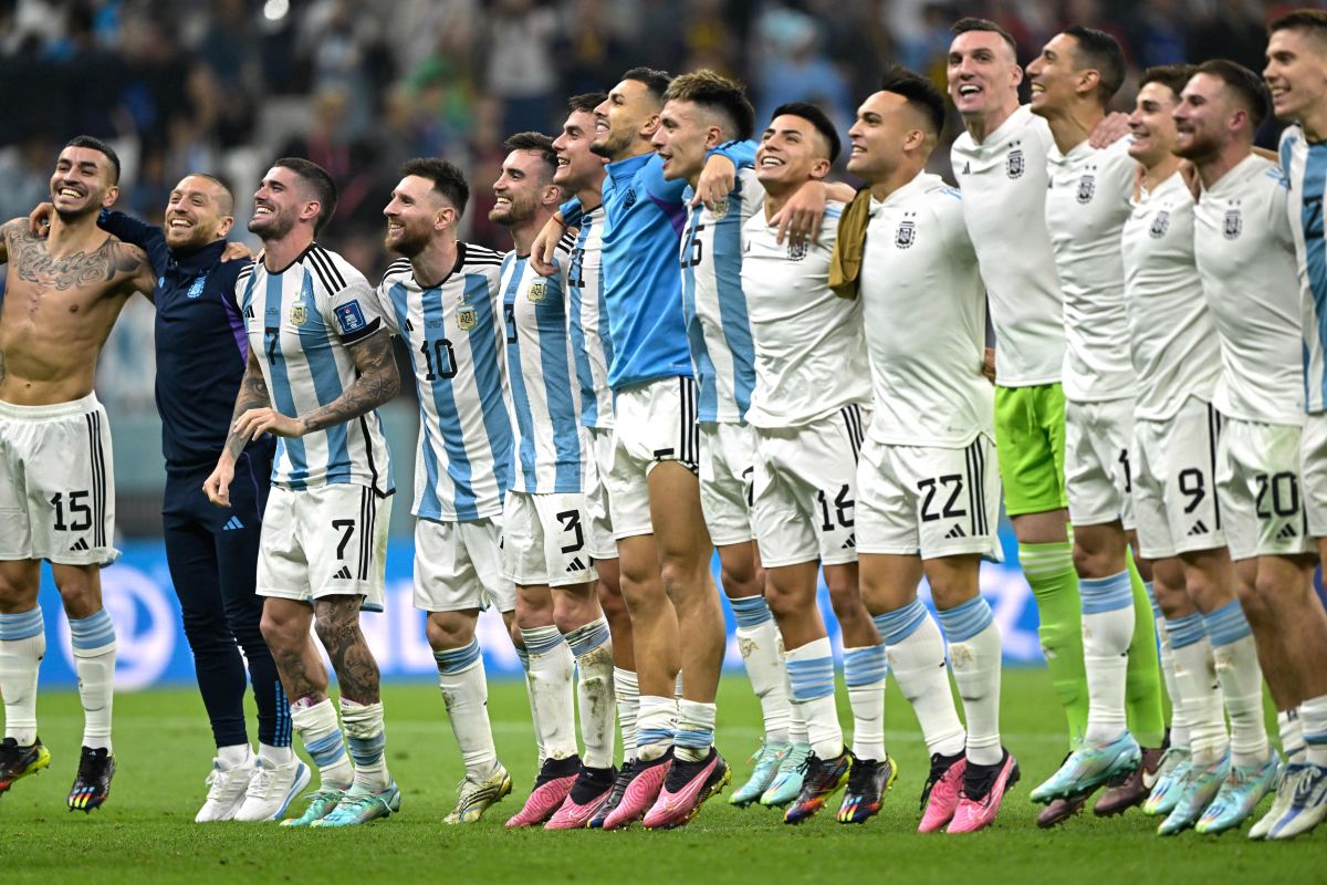 Argentina no rompe su cábala y jugará la final con la indumentaria ...