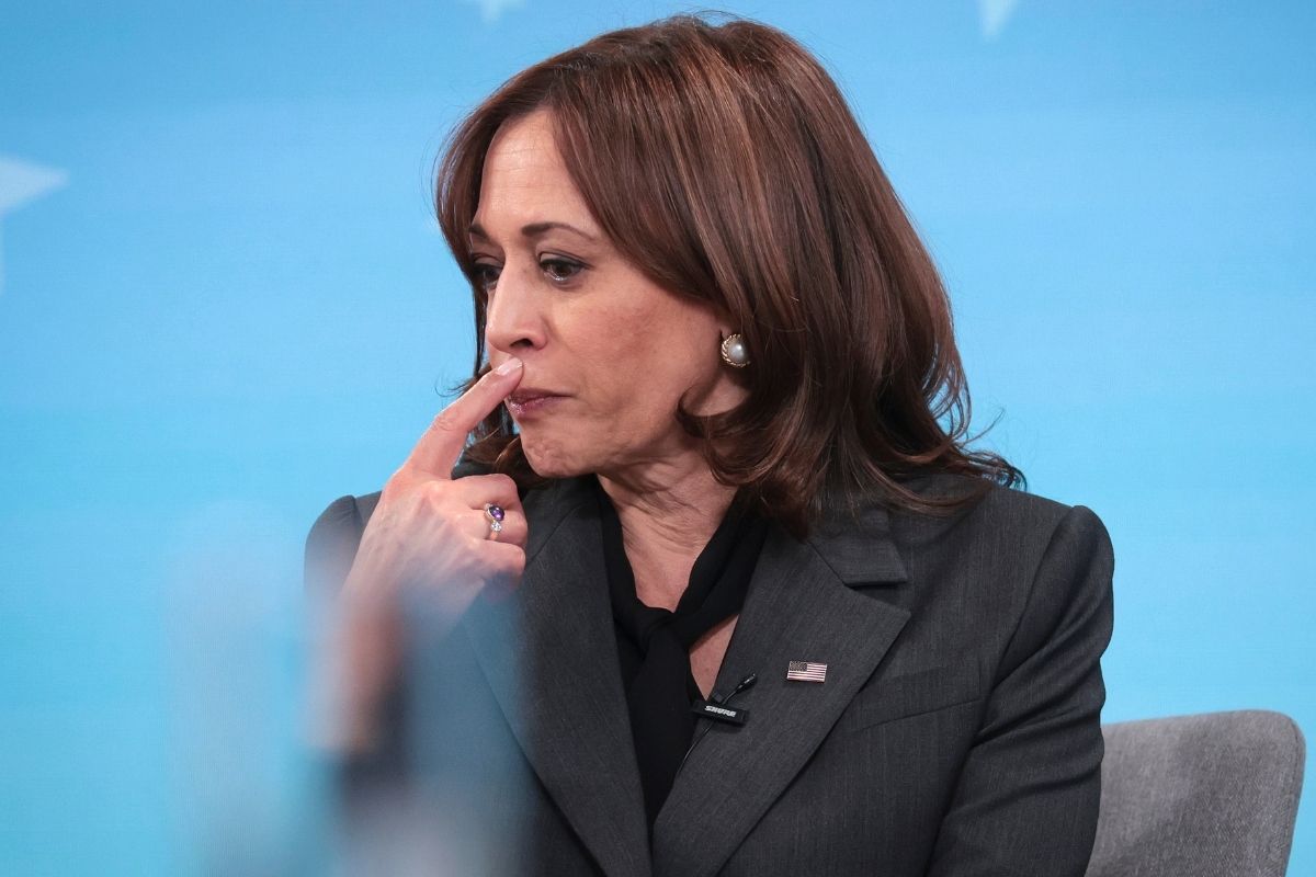 Kamala Harris vuelve a desatar las críticas por sus confusos discursos ...