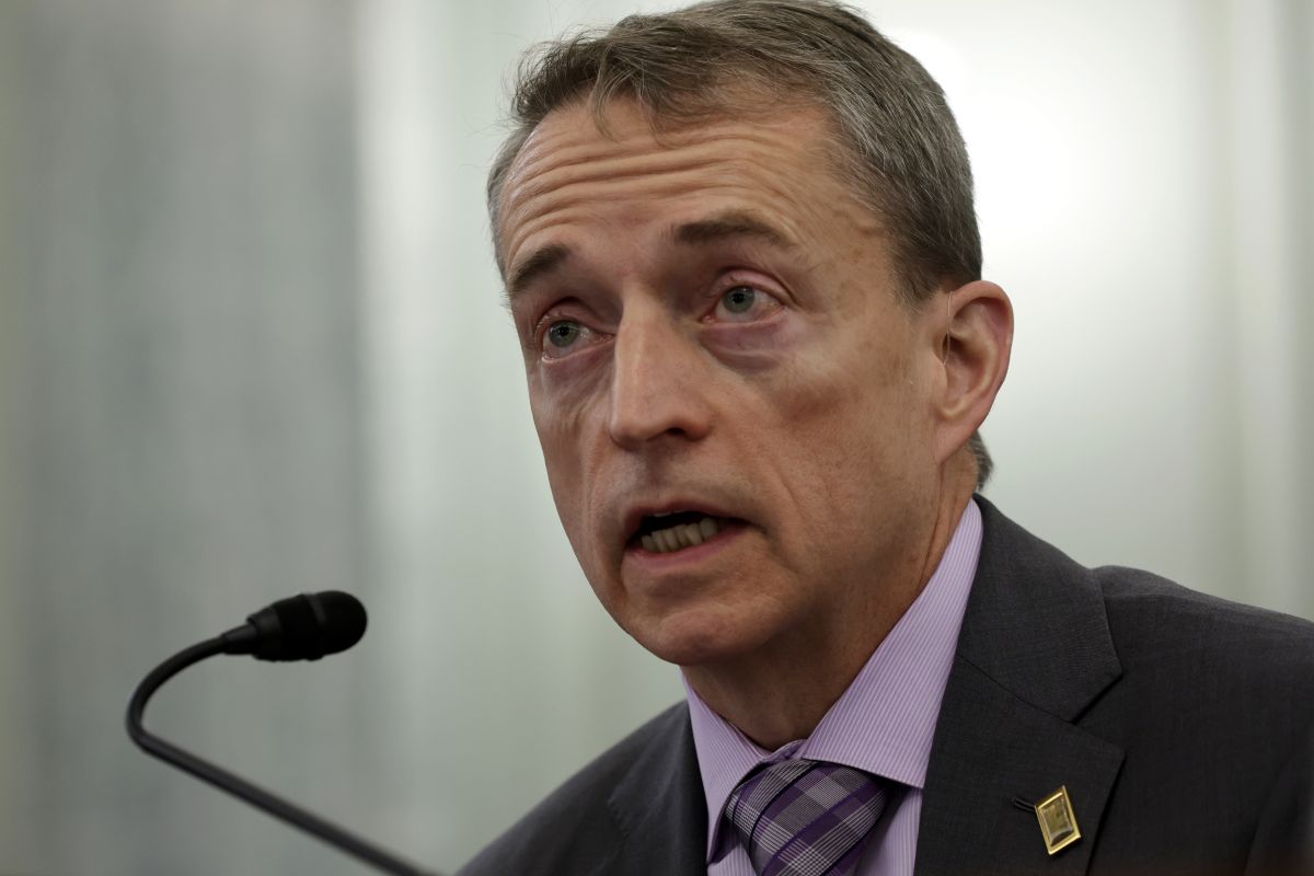 CEO de Intel ganó en 2021 lo que 1,711 trabajadores promedio de la ...