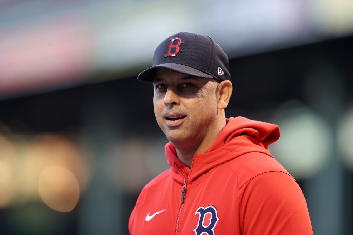 Puerto Rico en casa: Alex Cora asistió al Citi Field y abrazó al ...