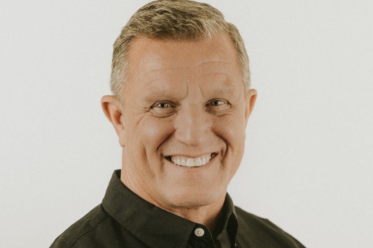 Pastor de Indiana admite adulterio, su víctima le recuerda que abusó de ...