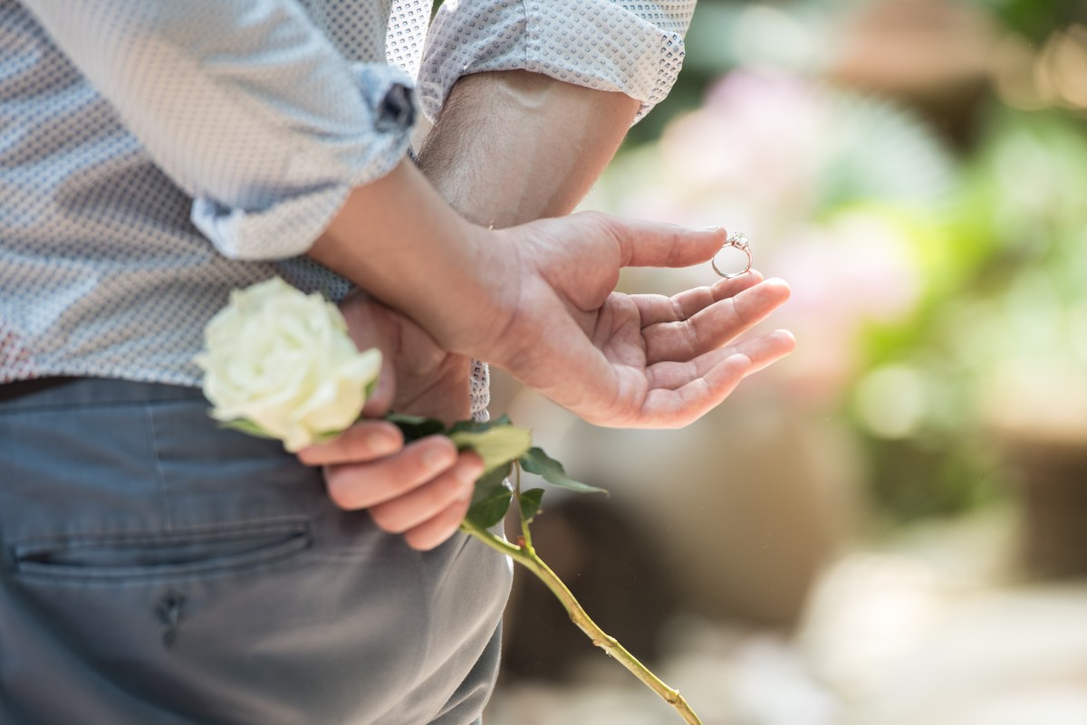 Joven de 19 años causa revuelo en TikTok tras pedirle matrimonio a su ...