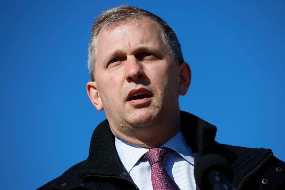 Muere Gwen, la hija de 17 años del representante de Illinois Sean ...