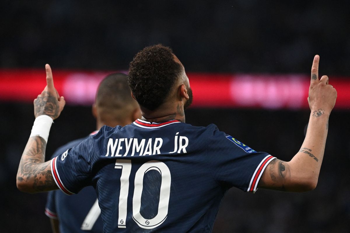 ¿Neymar a la Serie A? El AC Milan se fija en el brasileño ante su ...