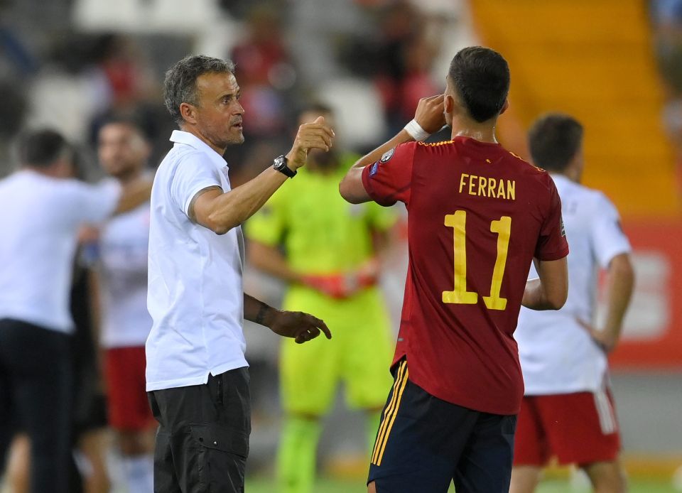 Ferran Torres celebra su primer año como “yerno” de Luis Enrique - El ...