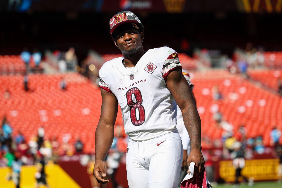 Novato de la NFL que recibió dos impactos de bala en intento de robo ...