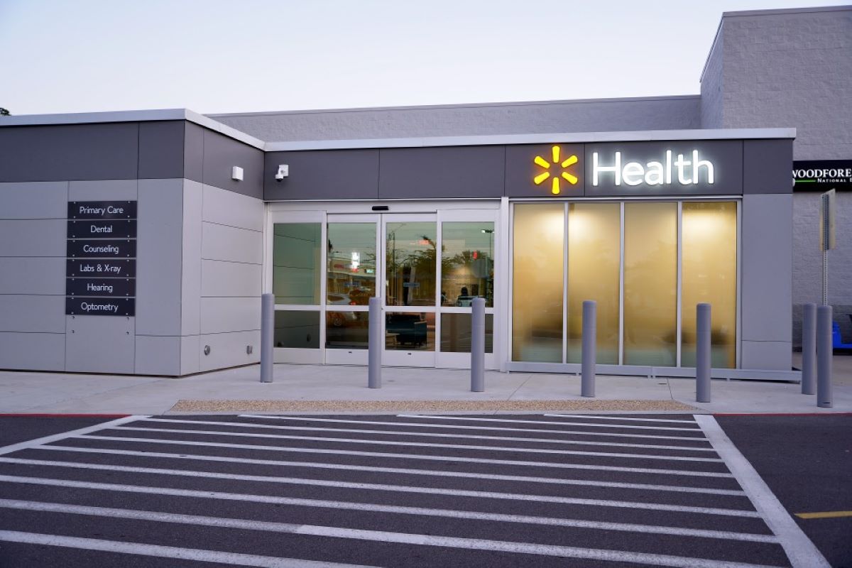 Walmart y UnitedHealth se unen para ofrecer atención médica asequible a ...
