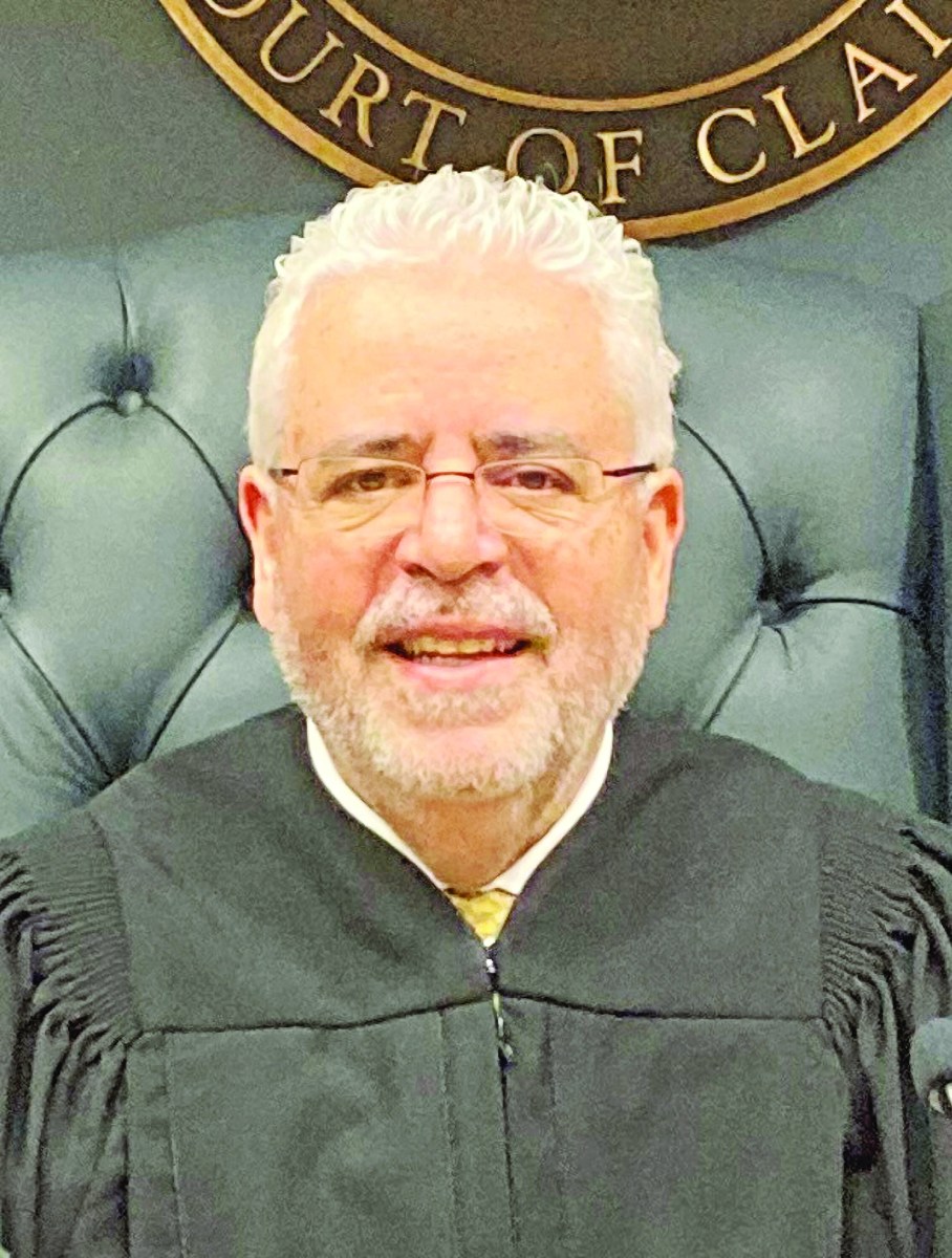 El Awards 2022: Walter Rivera-Juez del Tribunal de Reclamaciones del ...