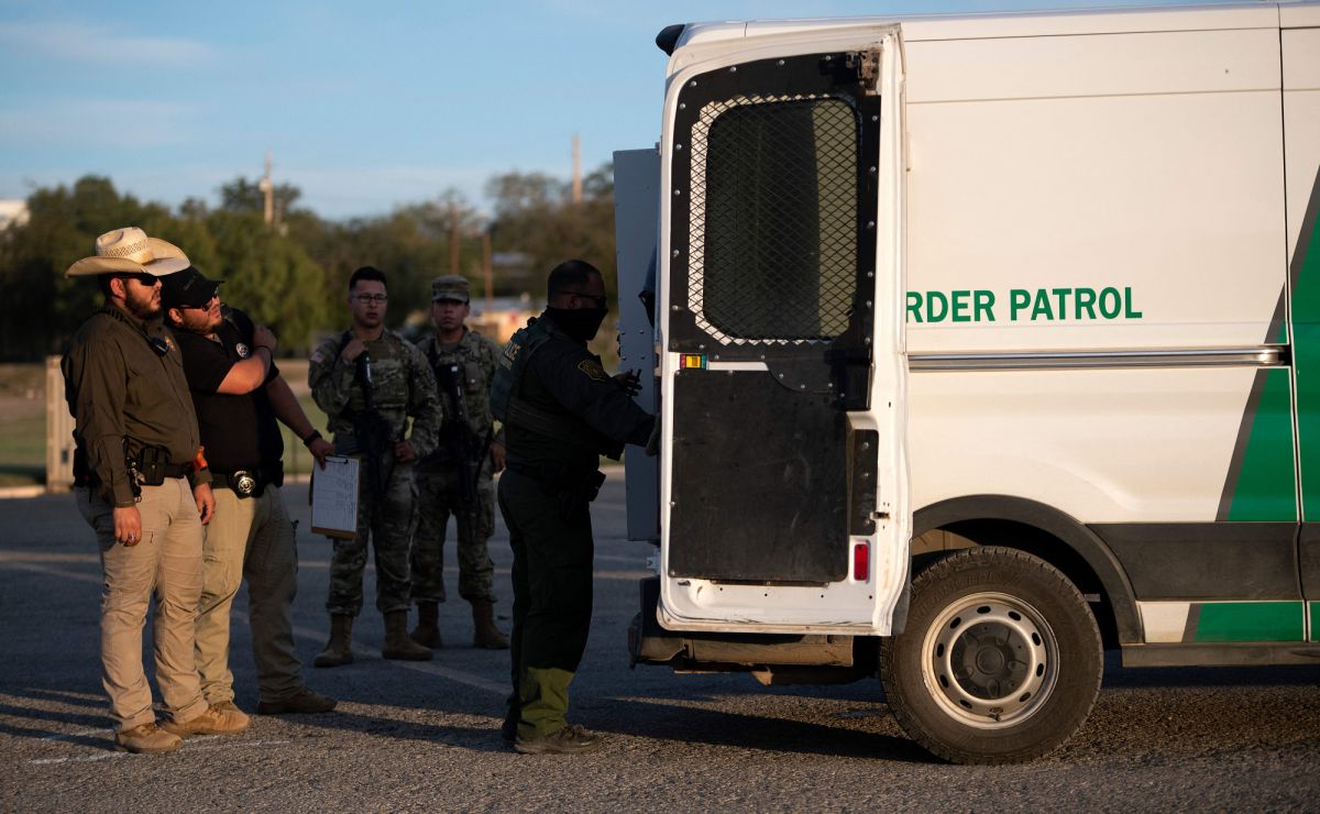 El Título 42 seguirá en la frontera para expulsión de inmigrantes hasta ...