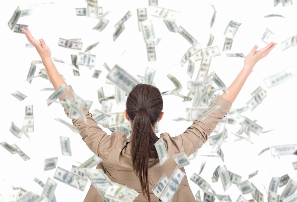 Mujer de Canadá pensó que había ganado $2 dólares en la lotería, pero ...
