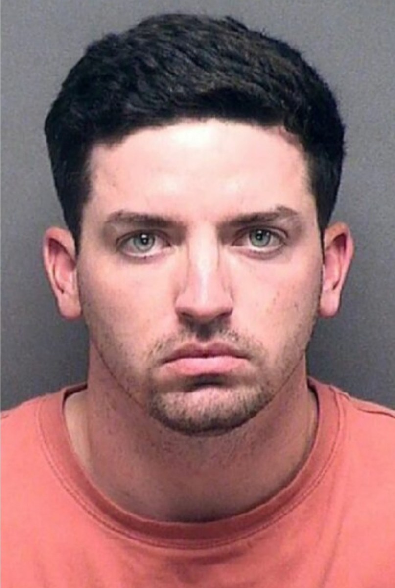 Joven hispano baleado por policía en San Antonio mientras comía ...